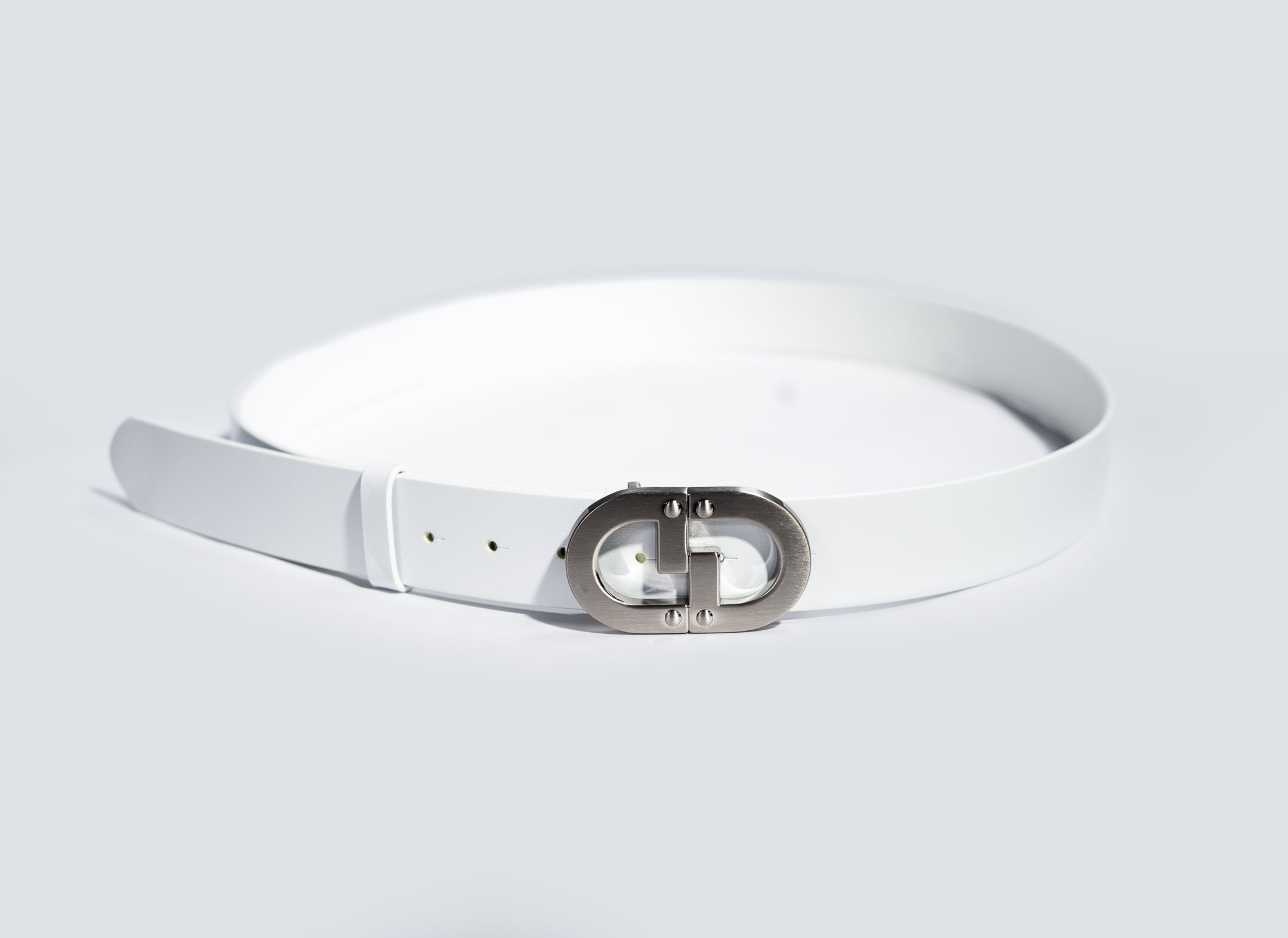 CG SILVER LOGO WHITE BUCKLE BELT - Crownedgear Luxury